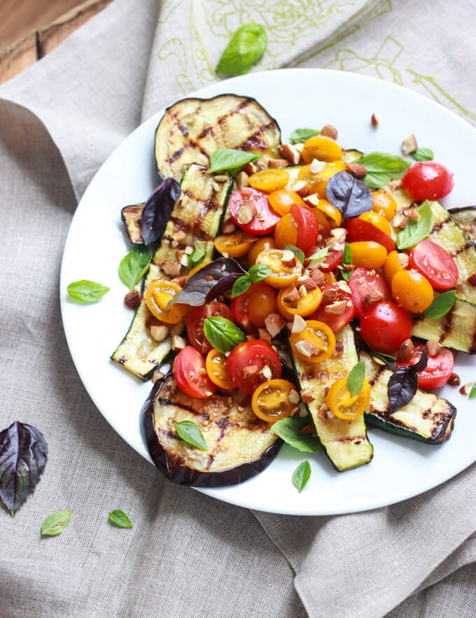 Grilled Summer Salad with Greek Vinaigrette - Little Broken