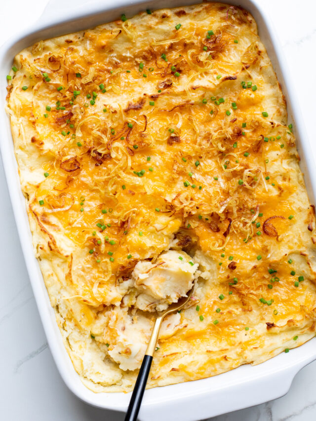 Cheesy Mashed Potatoes Recipe - Little Broken